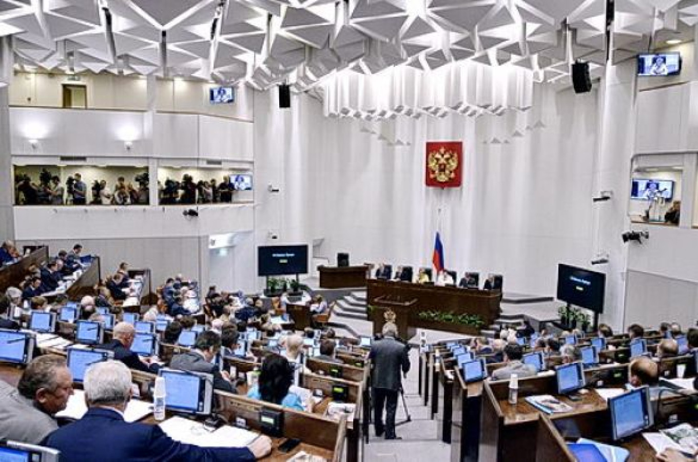 Federation Council Approves WTO Entry