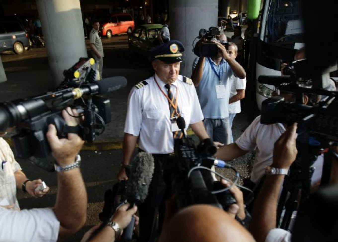 Putin Says Snowden in Airport, Shrugs Off 'Nonsense' U.S. Accusations