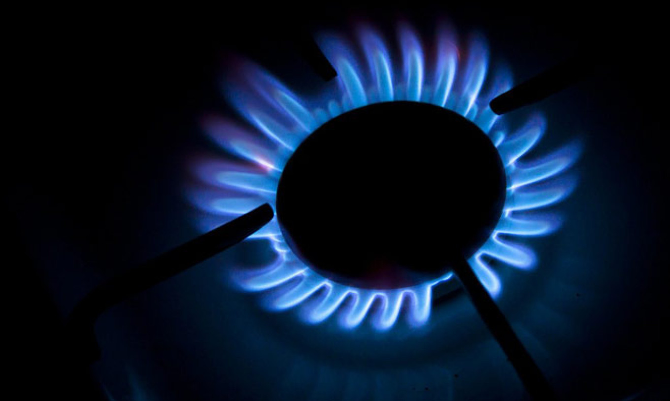 Gas Explosion Kills 2 in Downtown St. Petersburg