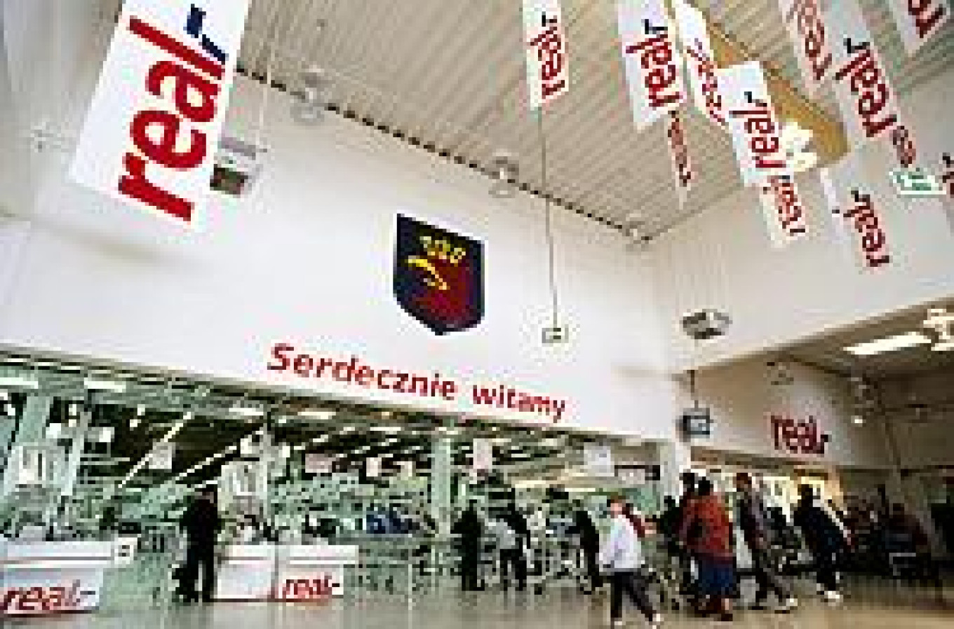 Retail Giant Opens First Hypermarket