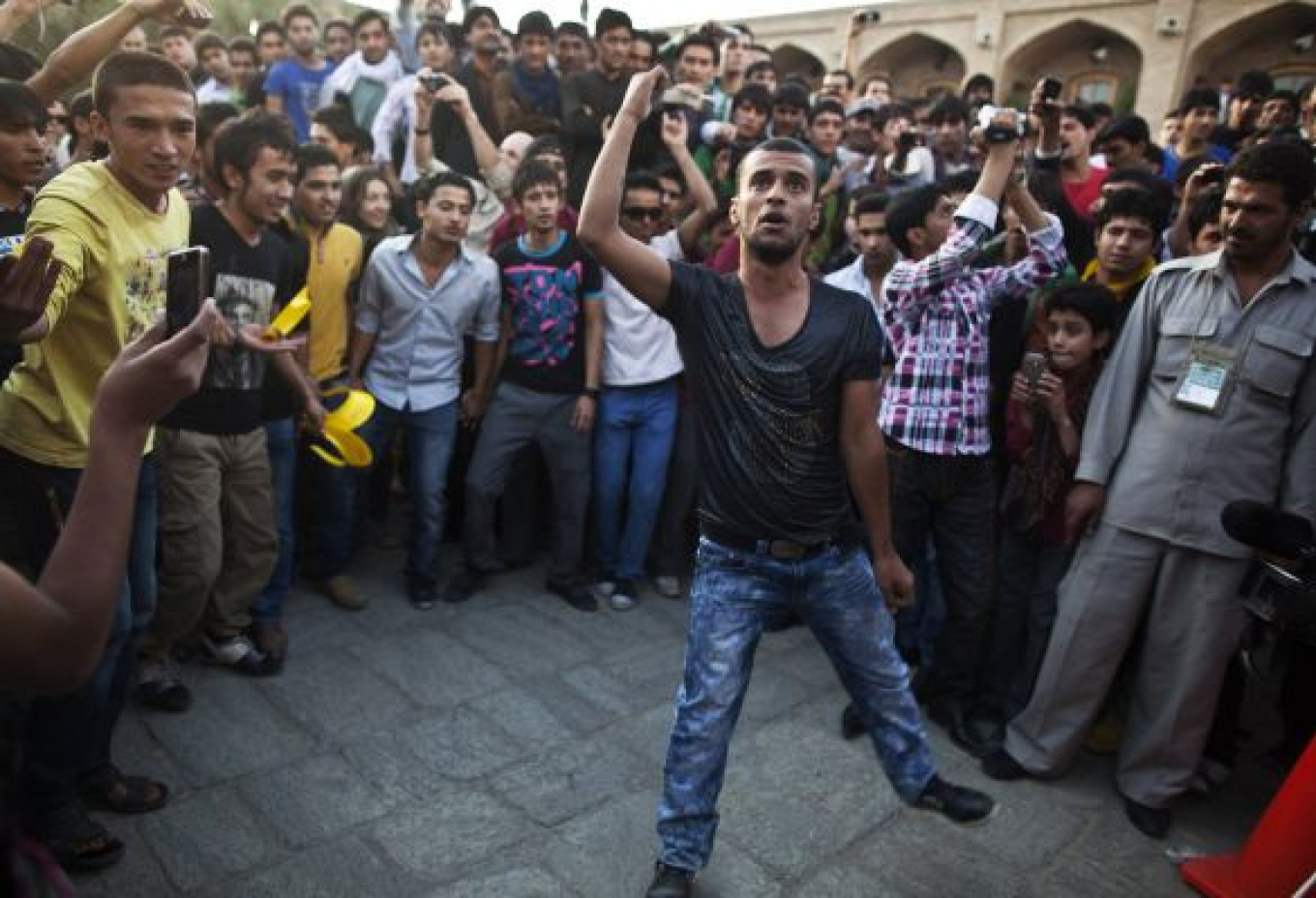 Death Metal, Punk Hit Kabul