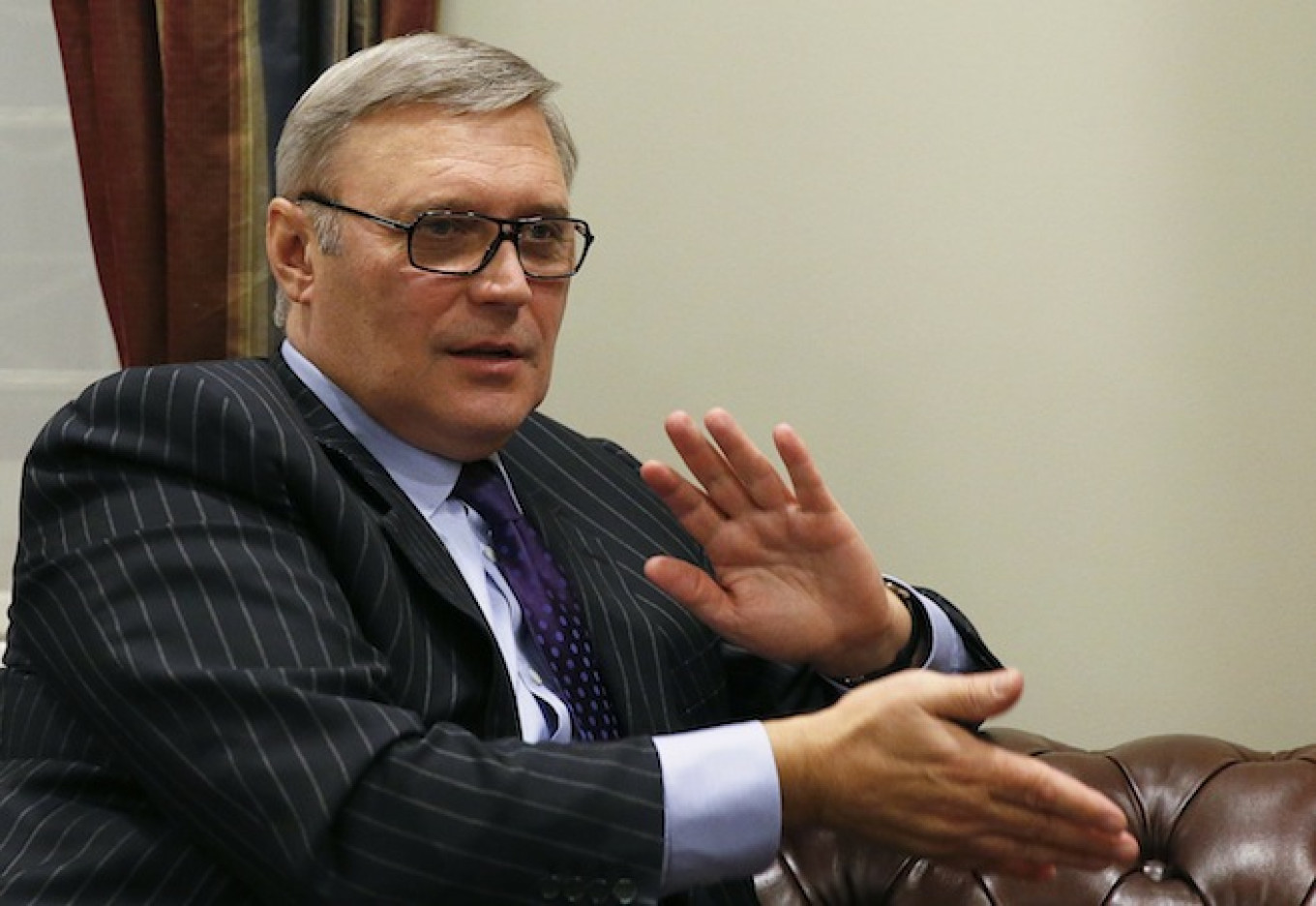 Opponent Says Russia's Economic Crisis Heralds Putin's Political Exit