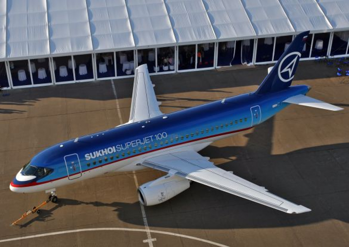 VEB to Bail Out Airplane Manufacturer Sukhoi By Selling EADS Stake