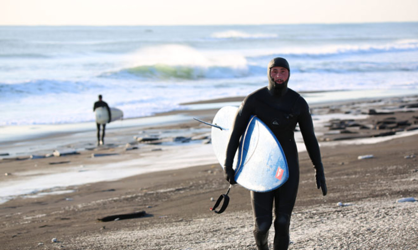 Russian Surfers Turn Remote Region into Year-Round Surfing Mecca