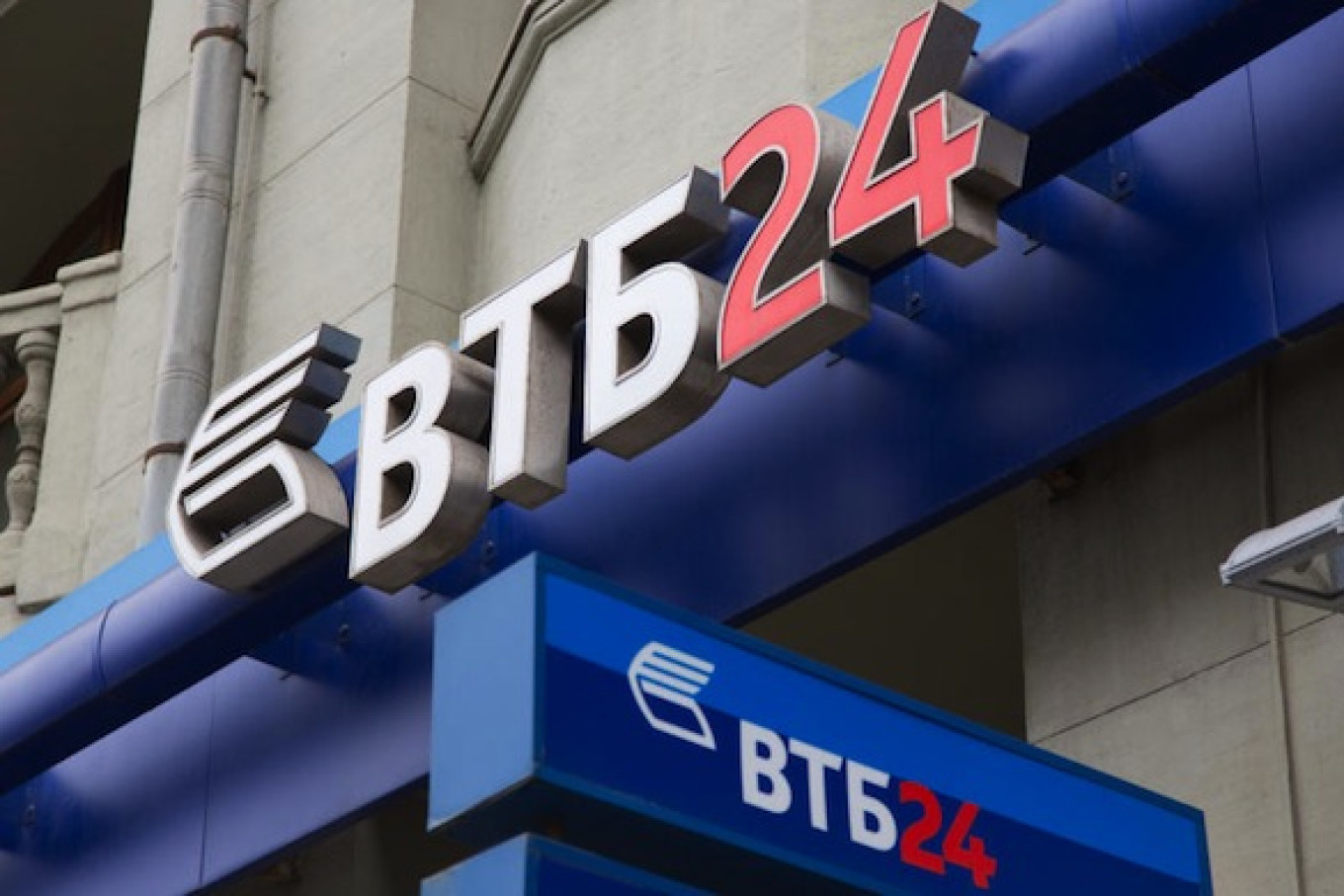 VTB Considers Merging VTB24, Bank of Moscow as Banking Growth Stalls