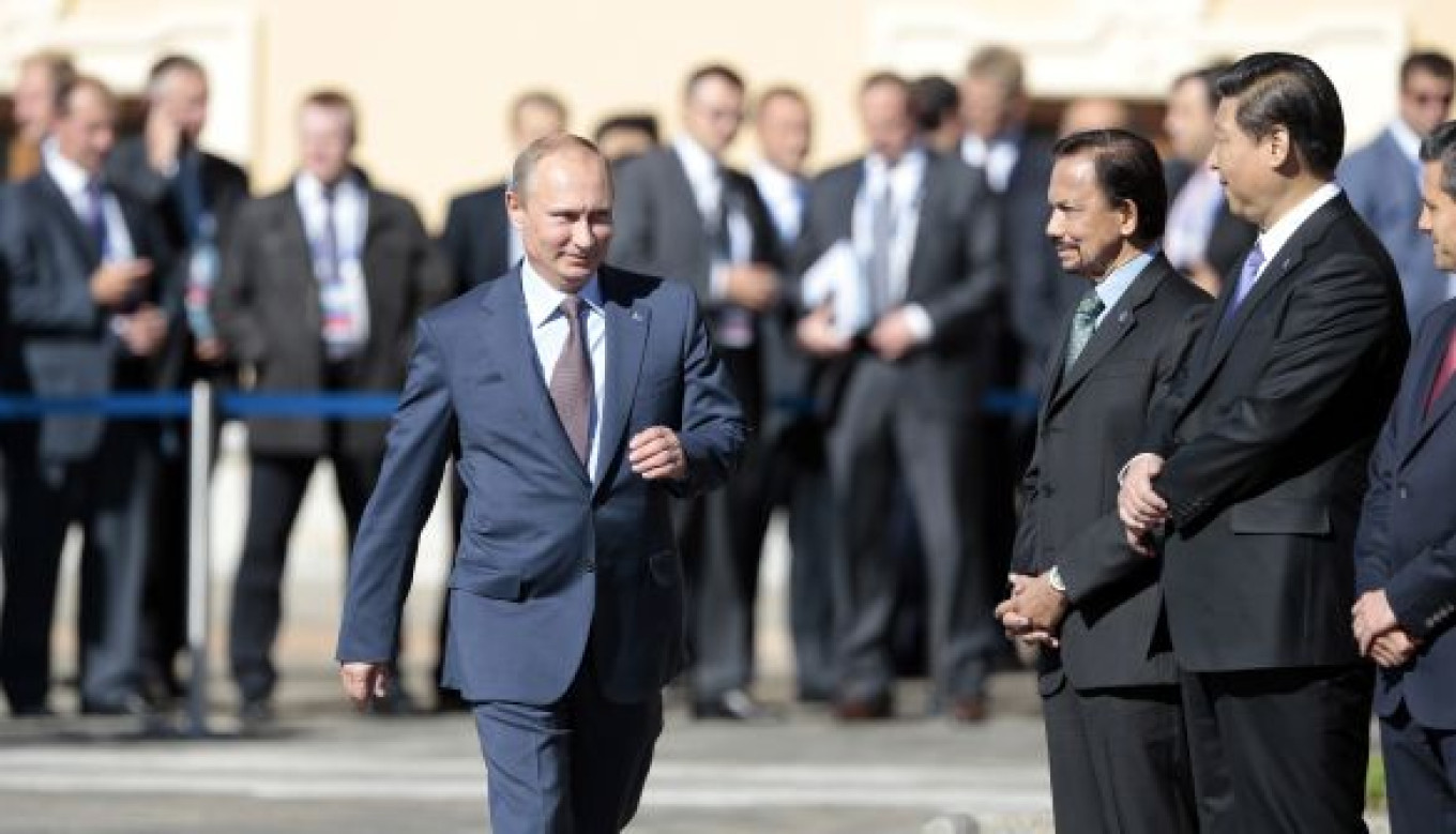 Putin Relishes Role as Syria Peacemaker