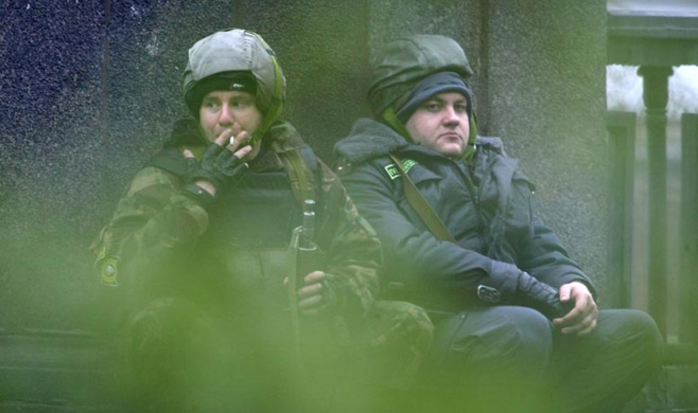 No Closure for Victims of Theater Hostage Crisis, 12 Years On (Video)