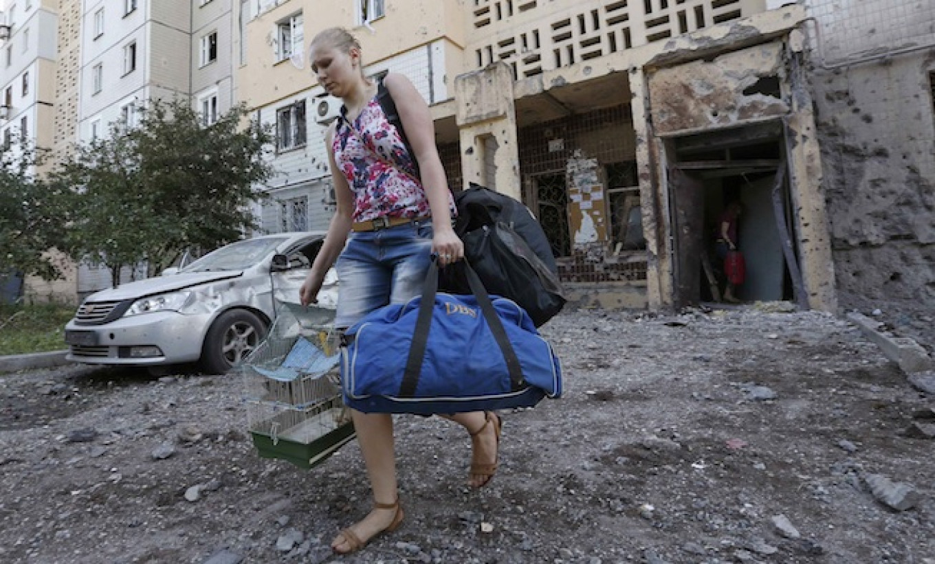 Russia Must Recognize Ukraine Rebels' Human Rights Abuses