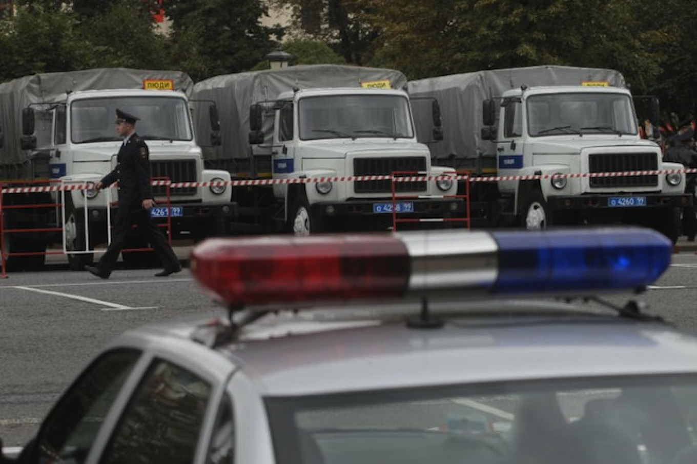 Robbery Possible Motive Behind Massacre of Russian Family