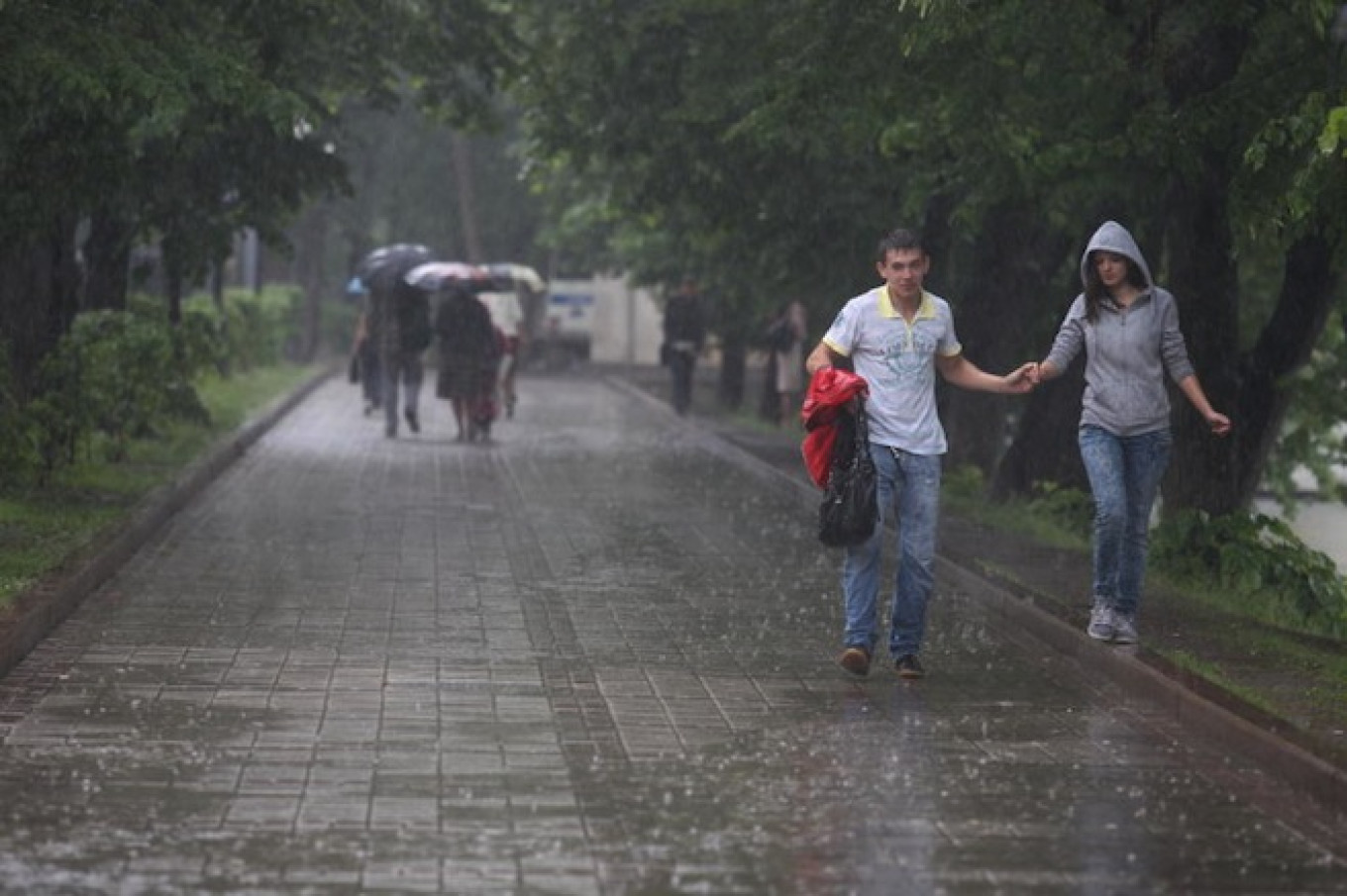 Moscow Weather Center Predicts Storms and Rain