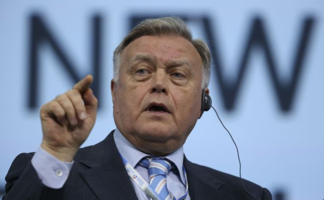 Yakunin Lashes Out Against West, Says Russia Will Turn East