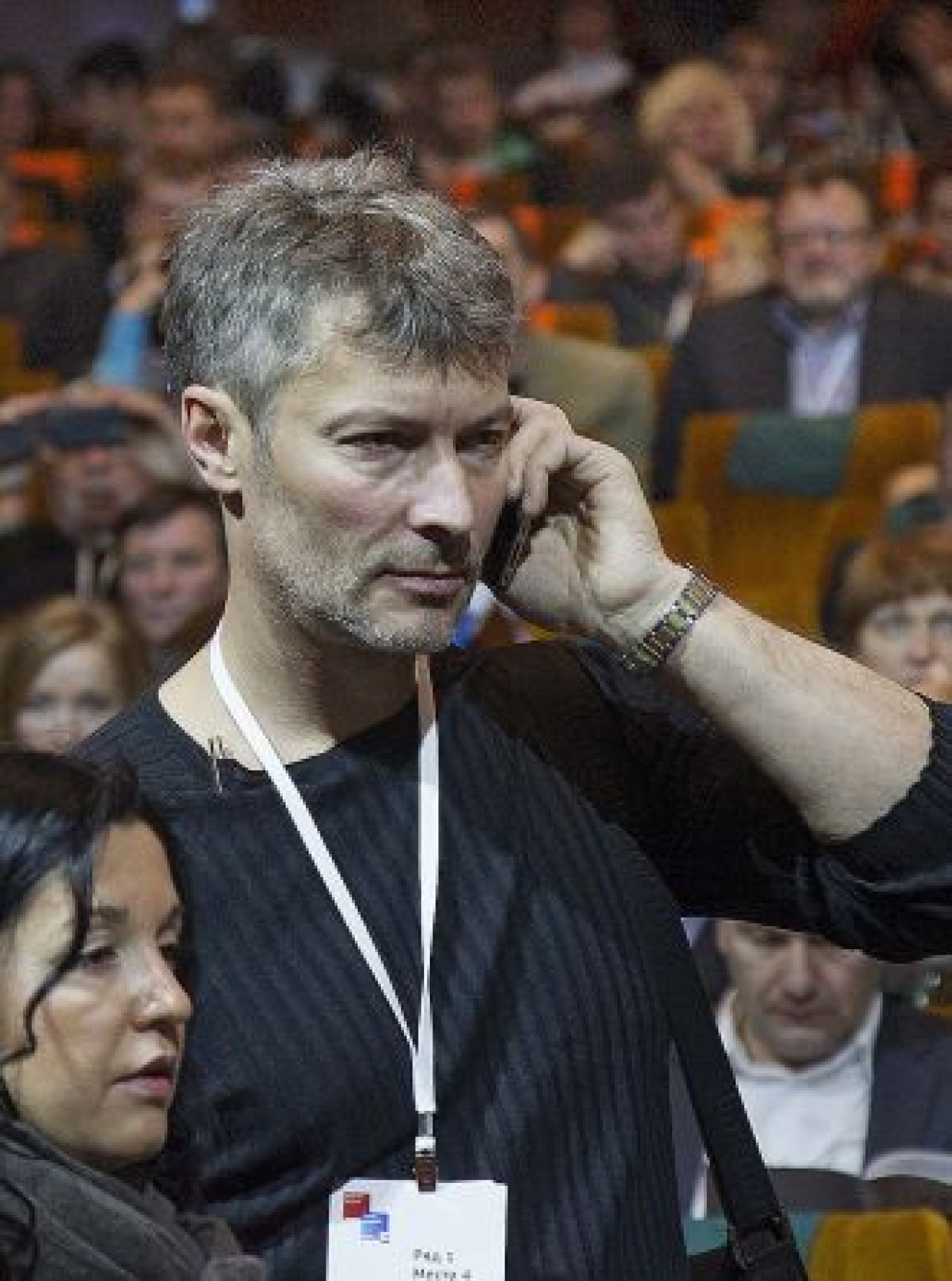 Roizman's Victory a Blow to United Russia, Analysts Say