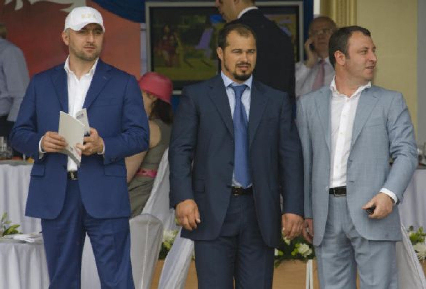 Golden Gun Interrupts State Duma Fistfight