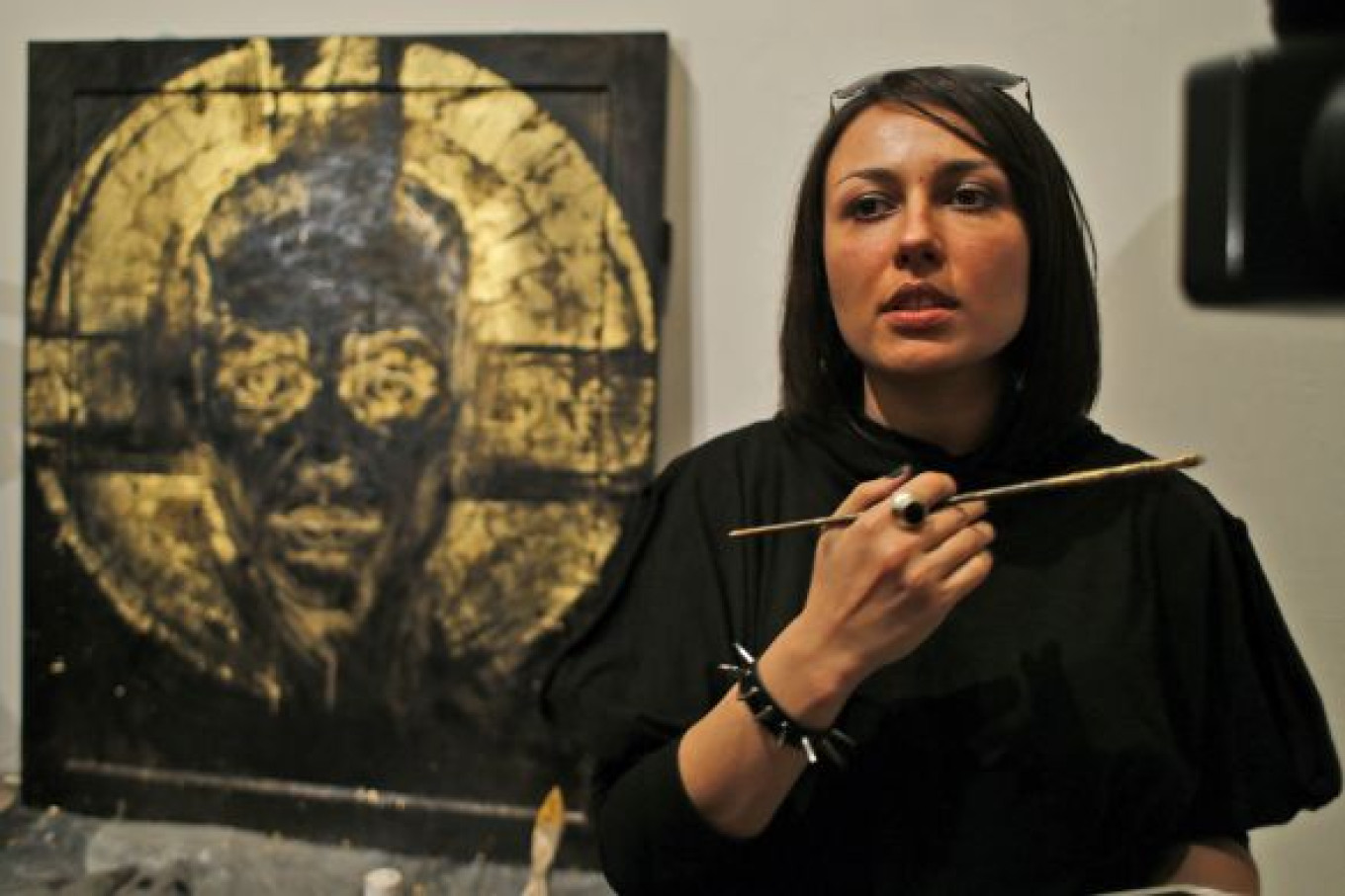 Politics, Orthodoxy a Potent Mix at Winzavod