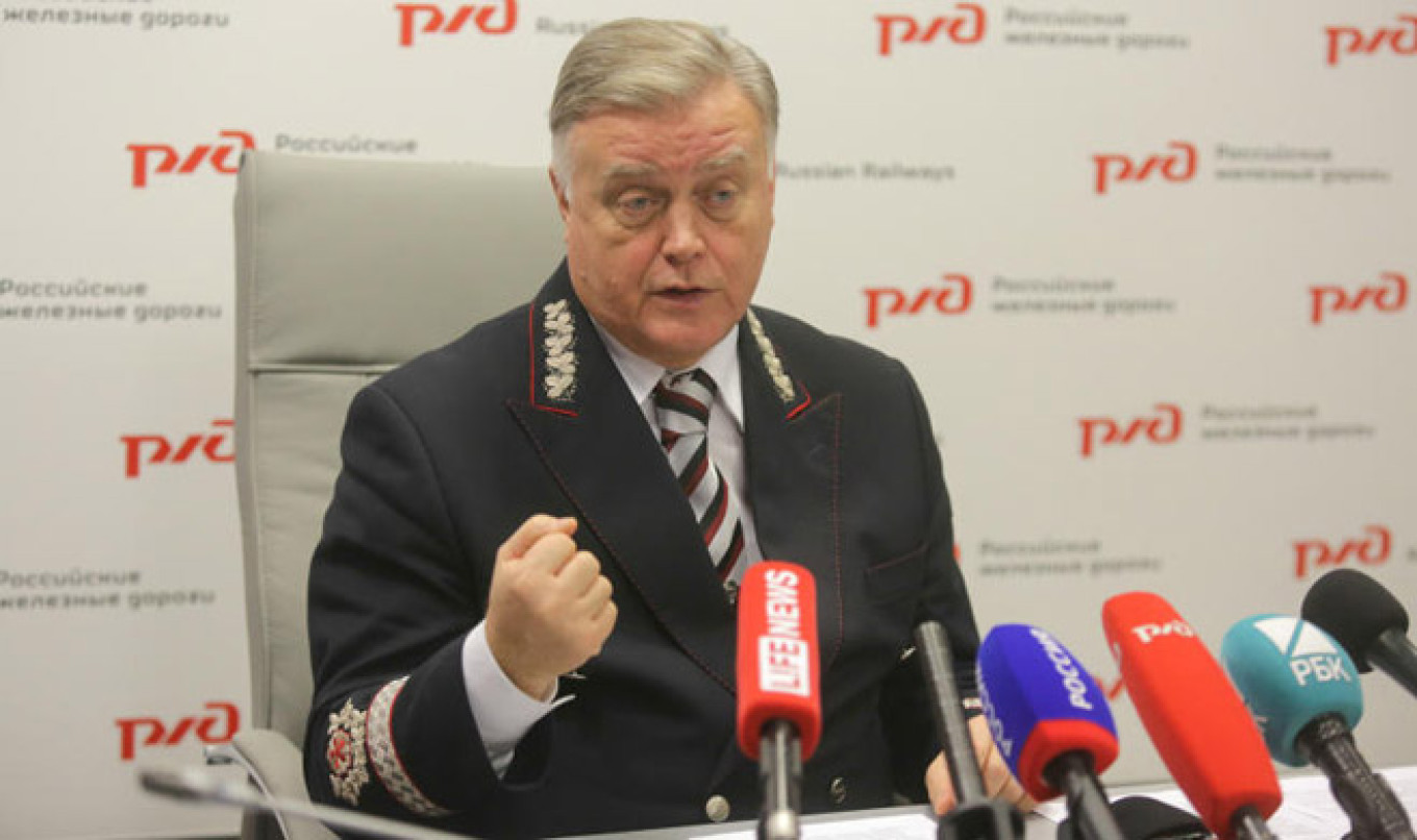 Russian Railways Won't Publish Yakunin's Pay Packet