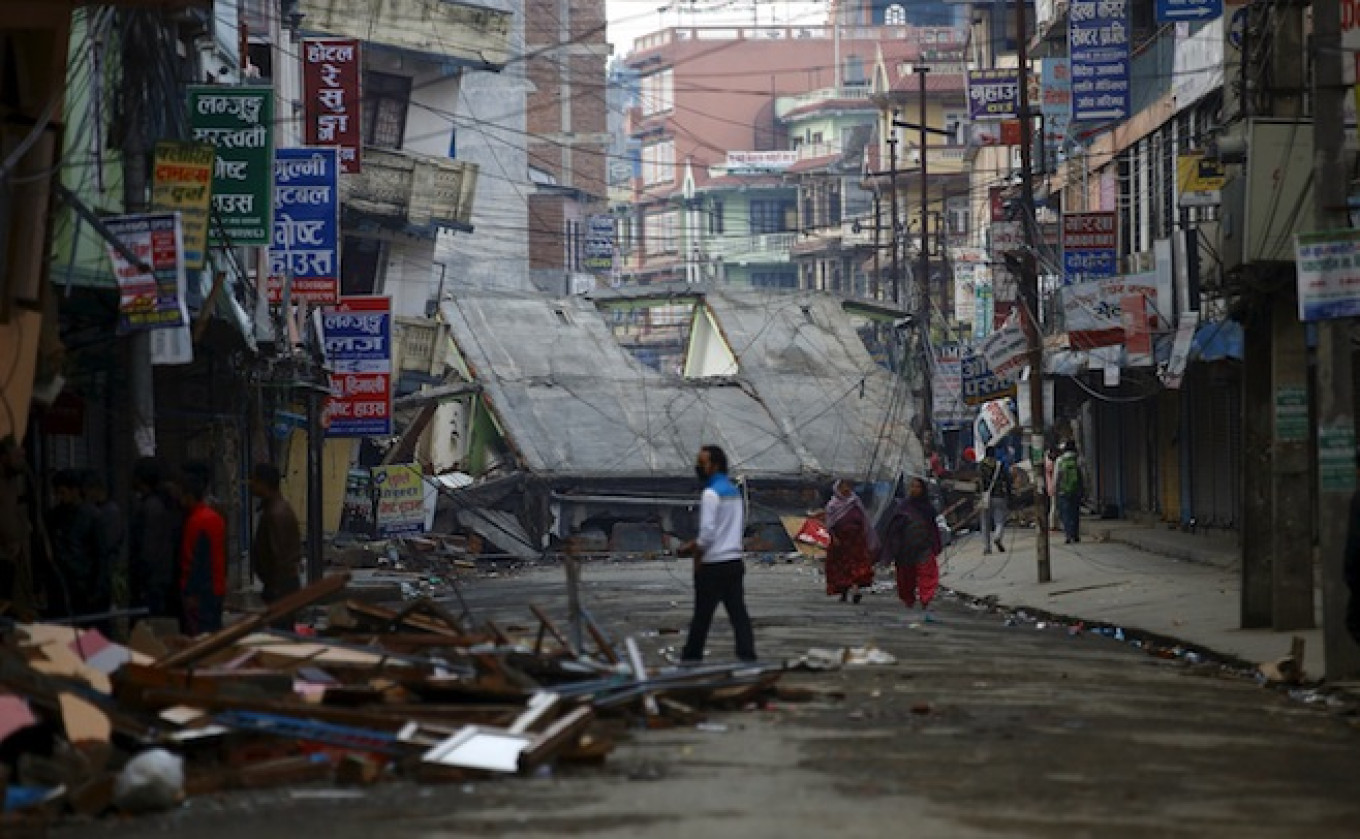 More Than 40 Russians Missing in Nepal Following Deadly Earthquake