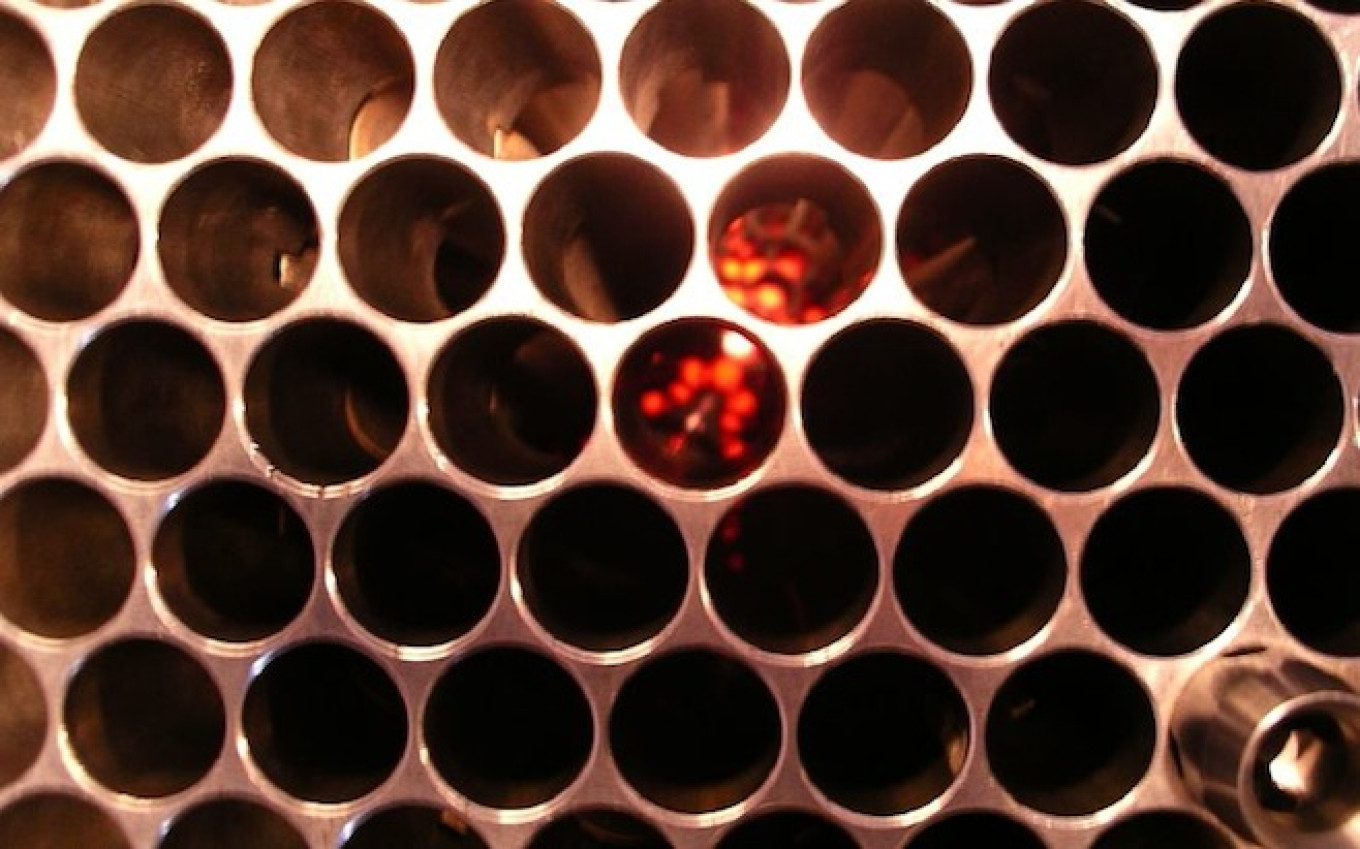 Russia's Rosatom Signs Nuclear Reactor Deal With India