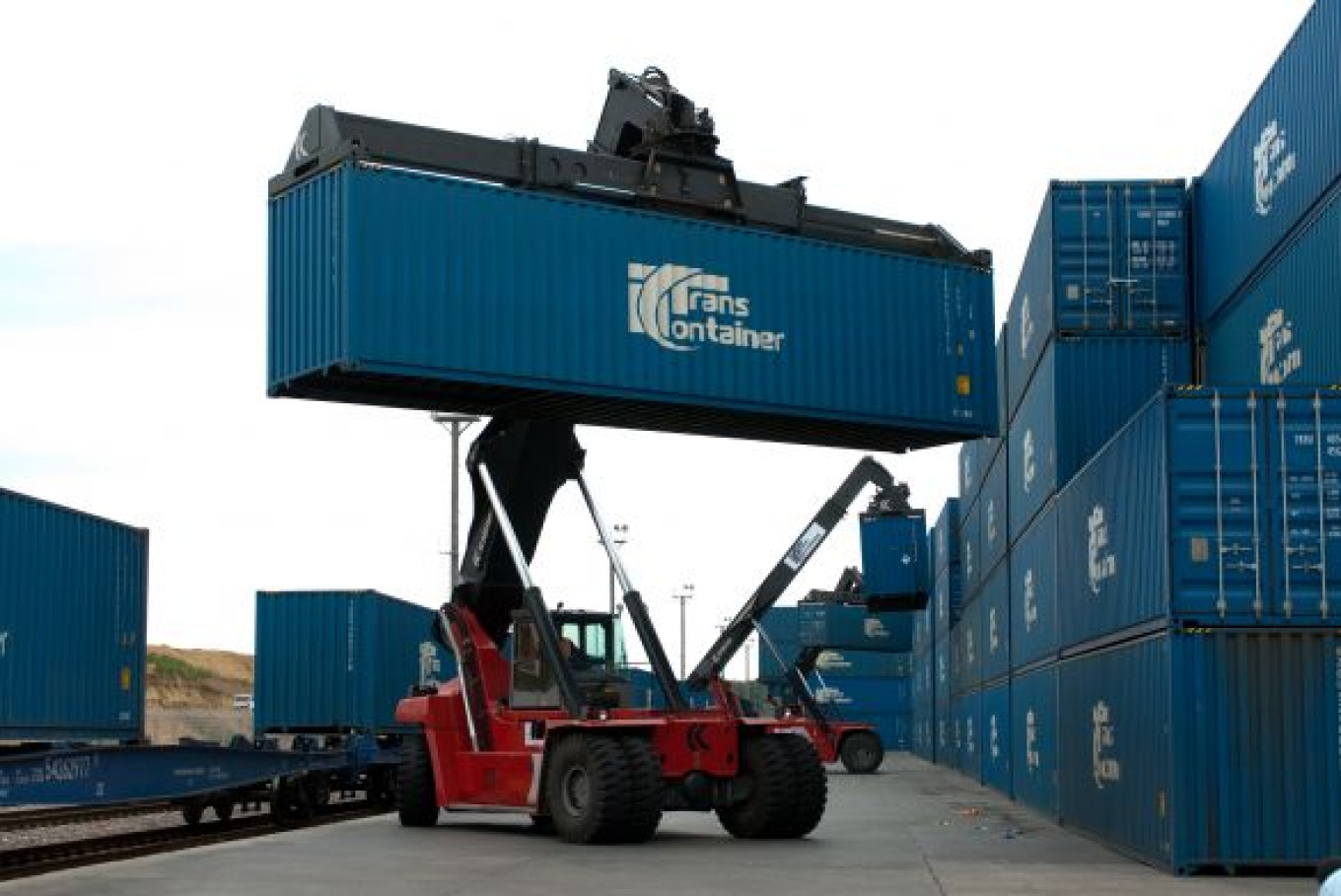 Transcontainer Aims for $412M IPO
