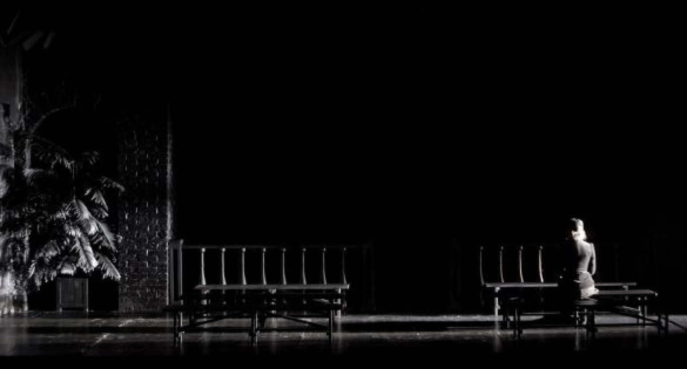 Theatricality Eschewed in Zhenovach's Dostoevsky