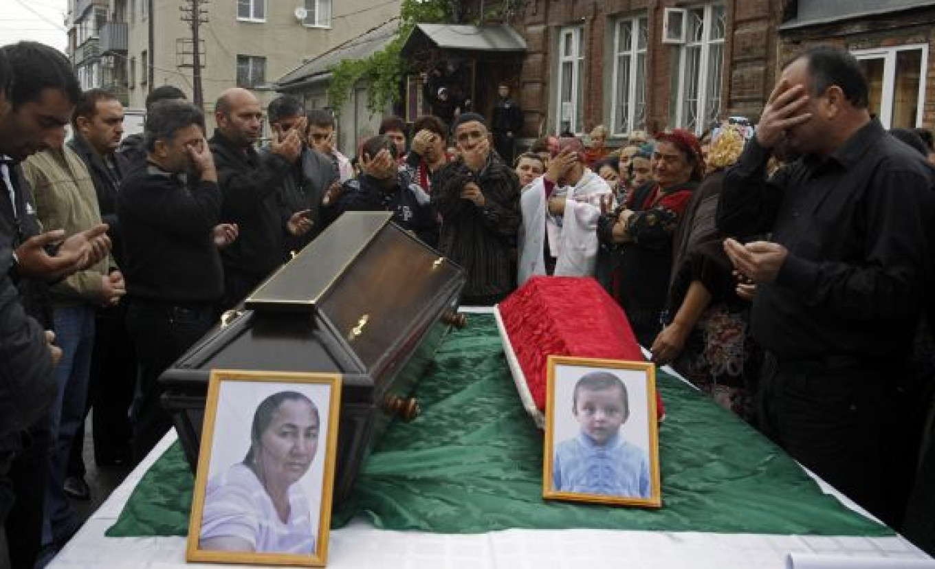 Vladikavkaz Mourns Bombing Victims; 21 Others Killed