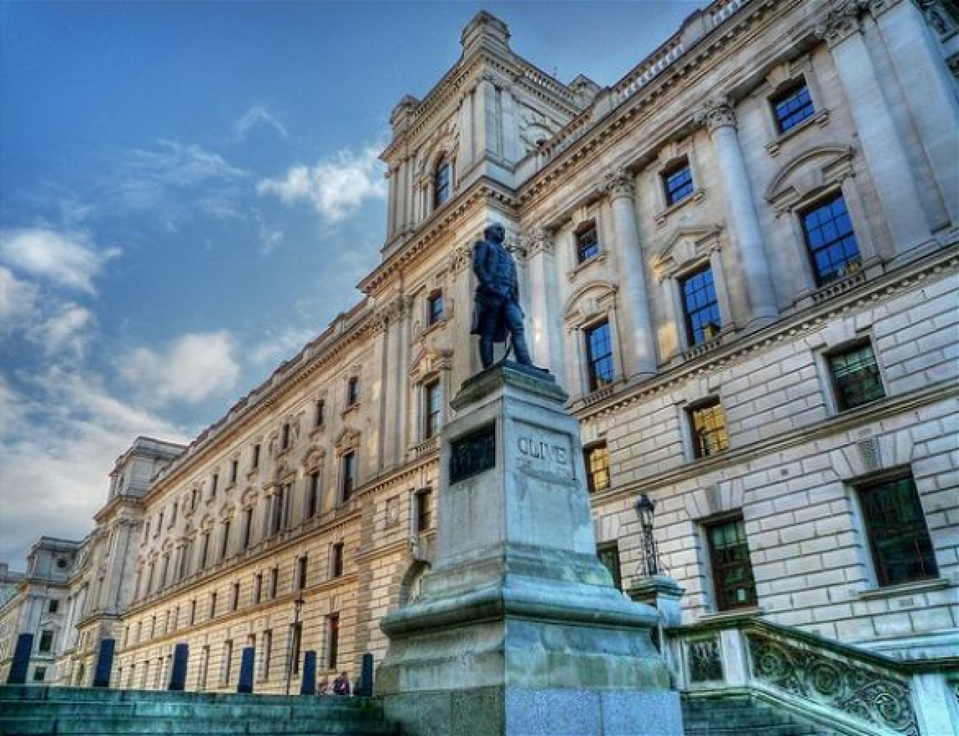 Britain OKs First Russian Extradition in Decade