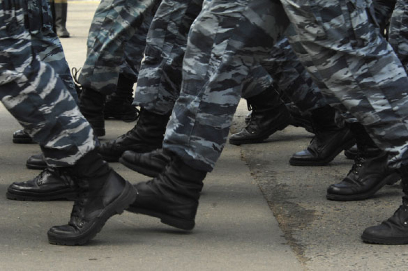 'Russian Rambos' Hunt Cops in Far East