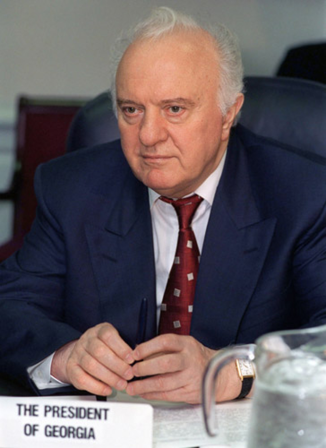 Mourners Bid Farewell to Shevardnadze, the Last Soviet Foreign Minister