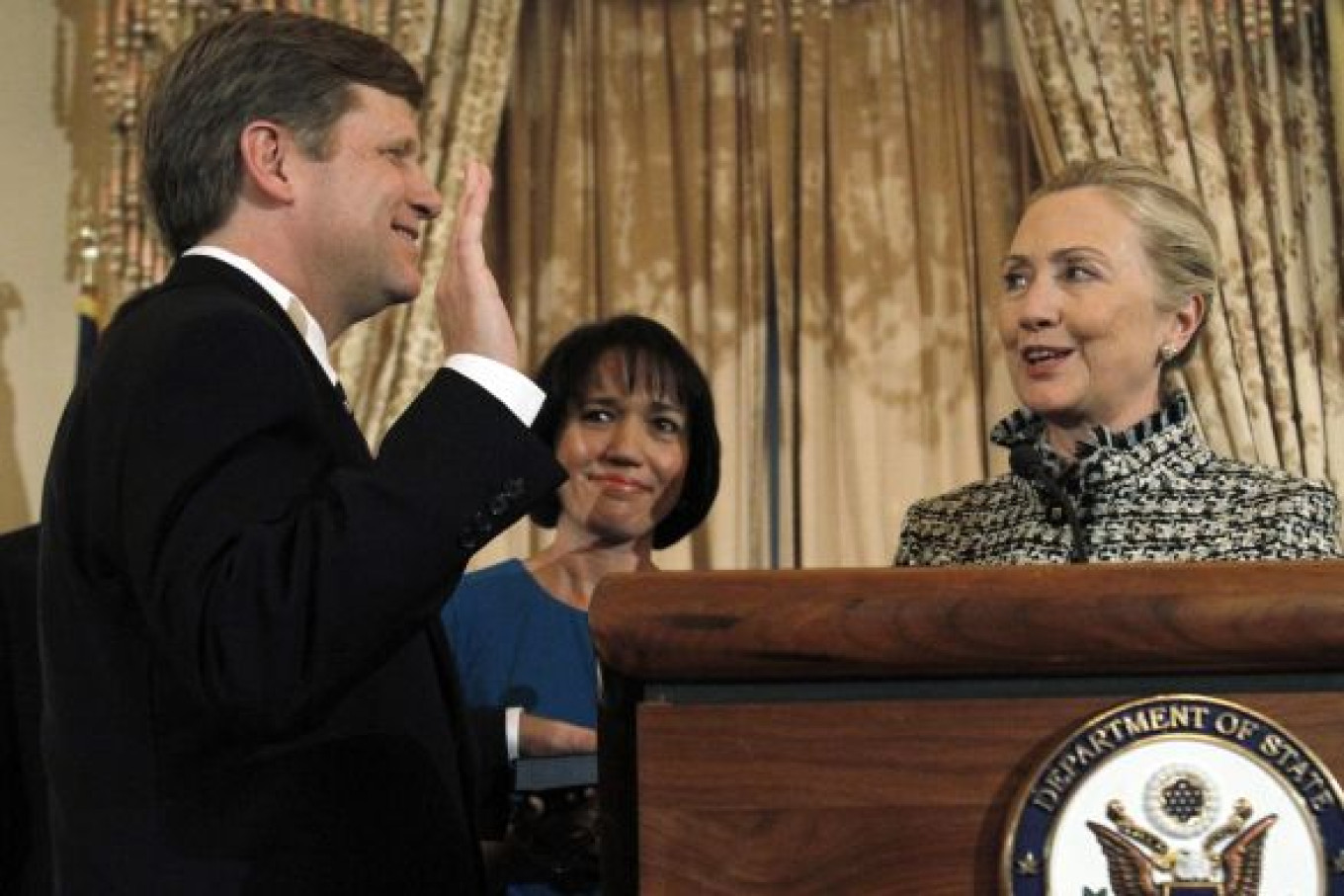 U.S. Ambassador to Russia Sworn Into Office