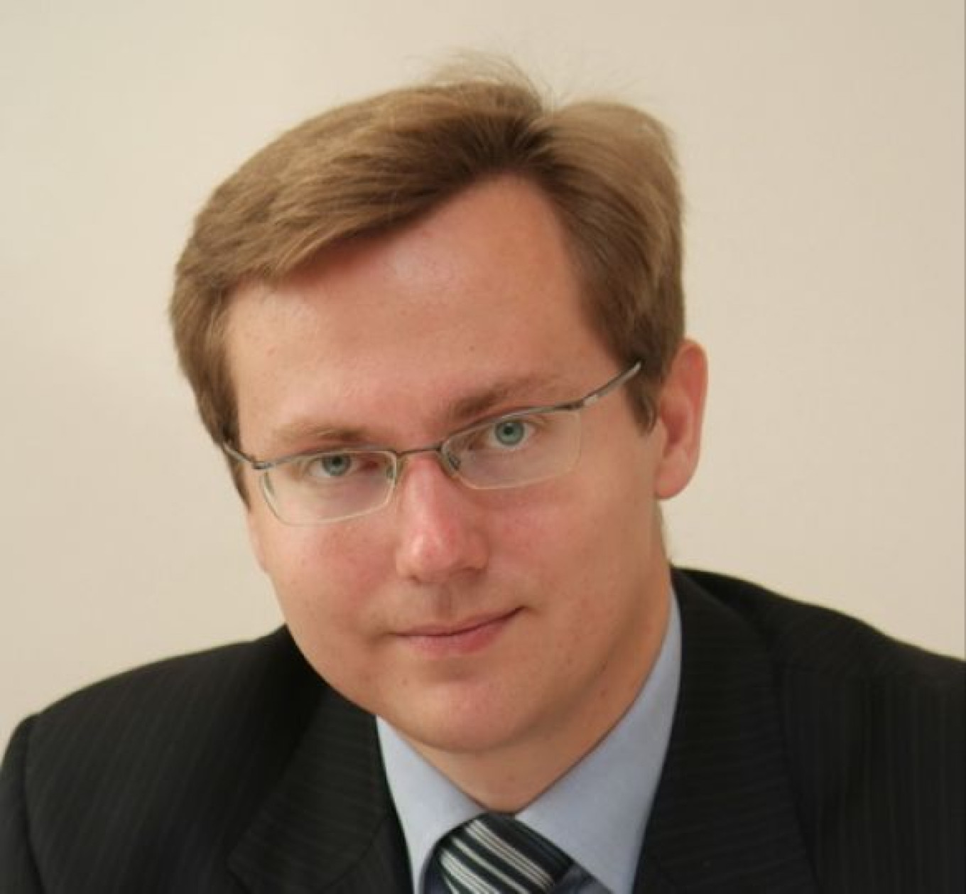 Mayor and Governor Fighting in Volgograd