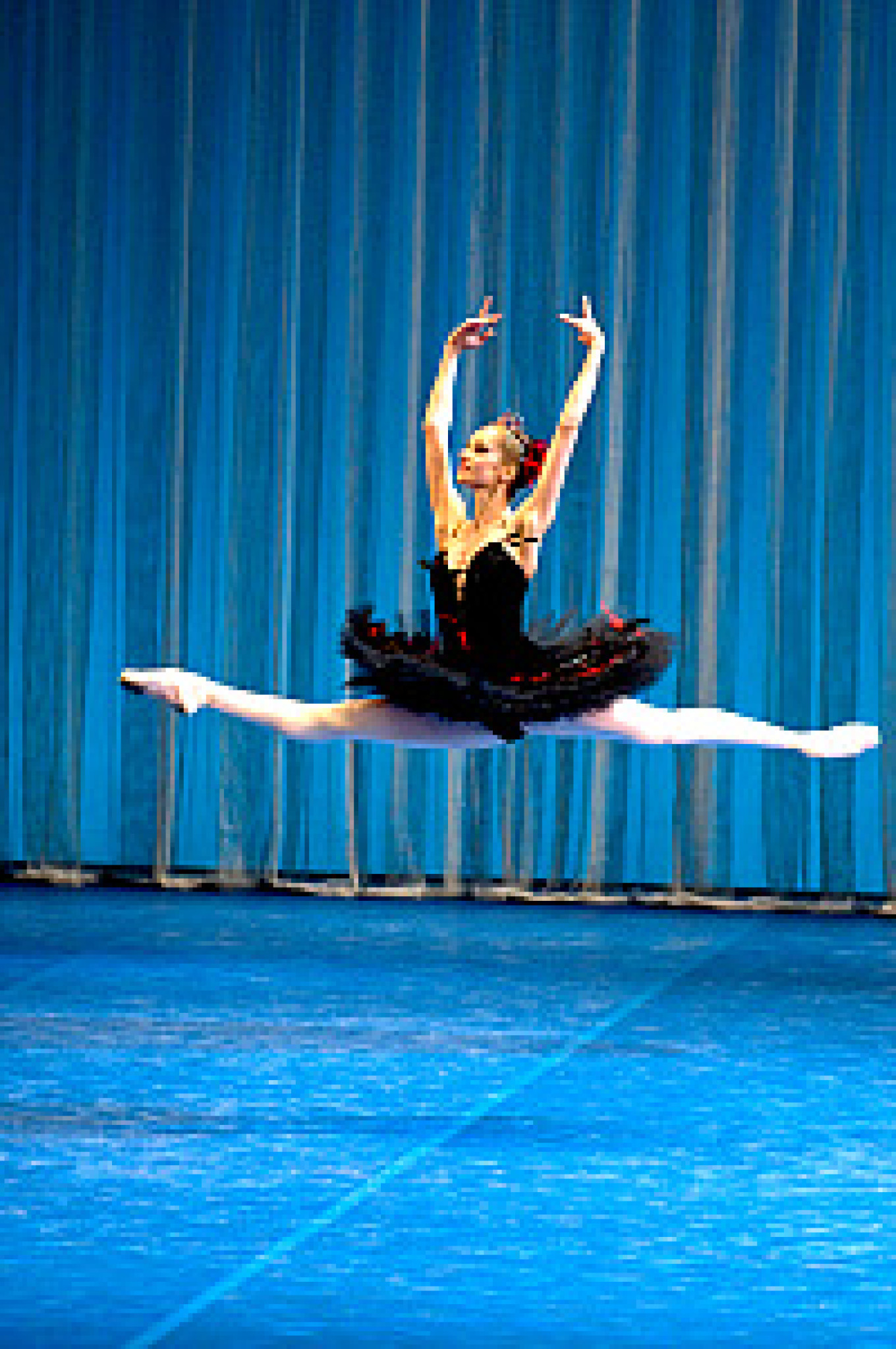 Gold Medals but No Top Prize at Ballet Contest