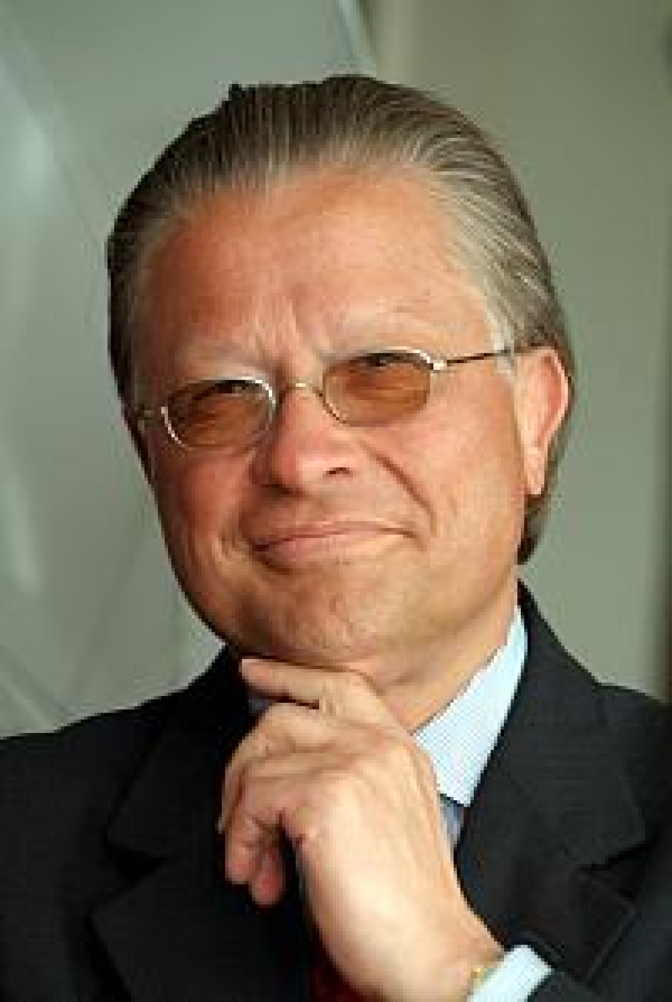 Kempinski's Sebesta Dies at 55