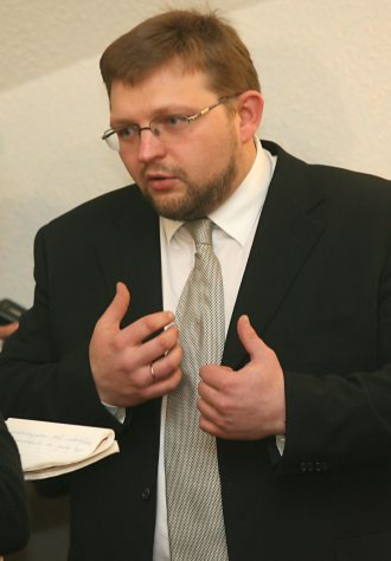 Opposition Governor Questioned in Moscow