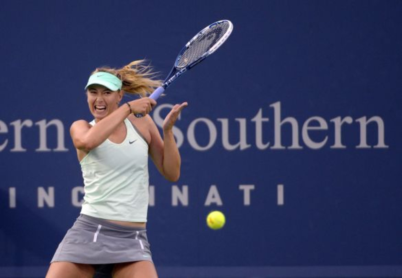 Sharapova Plans Name Change to Honor Her Candy Line, Report Says