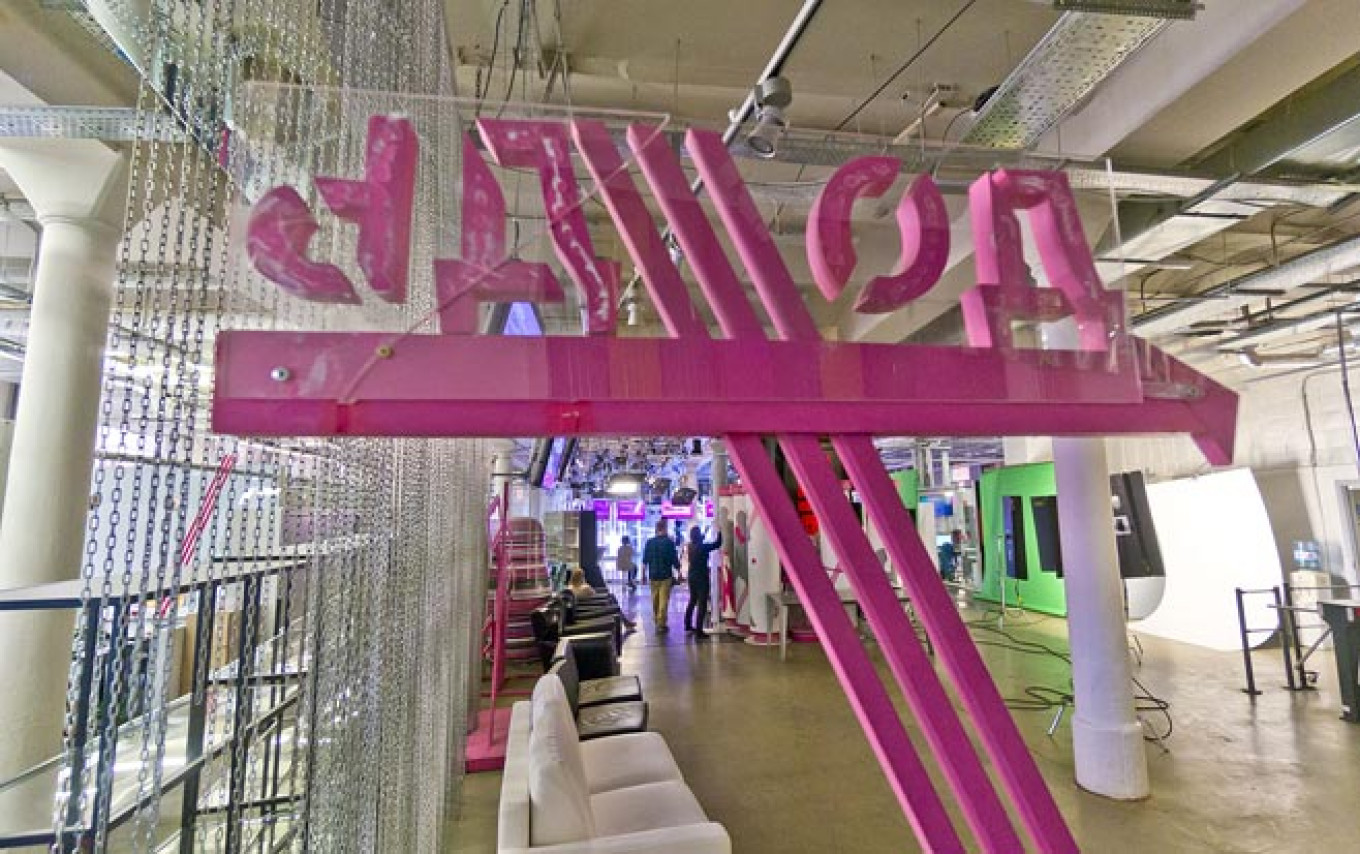 Dozhd Fights to Save Independent Reporting