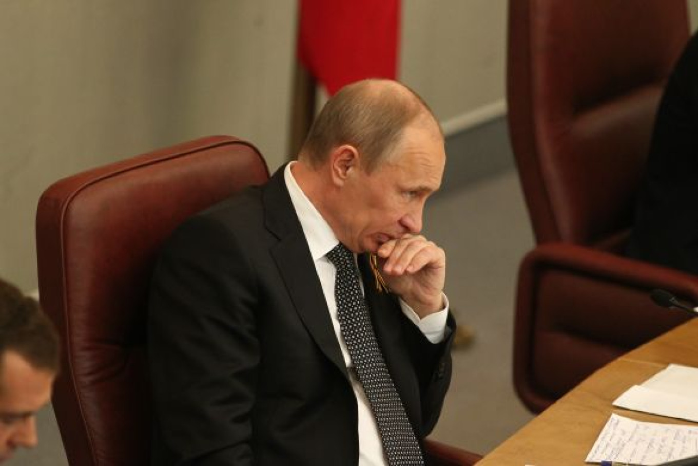 Putin's Approval Ratings Sag Over Summer
