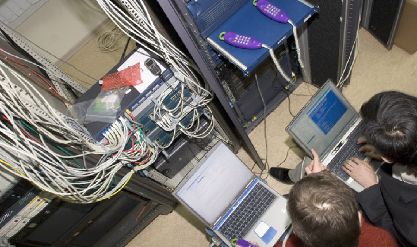 Million-Man Army of Programmers Won't Free Russia From Western Software