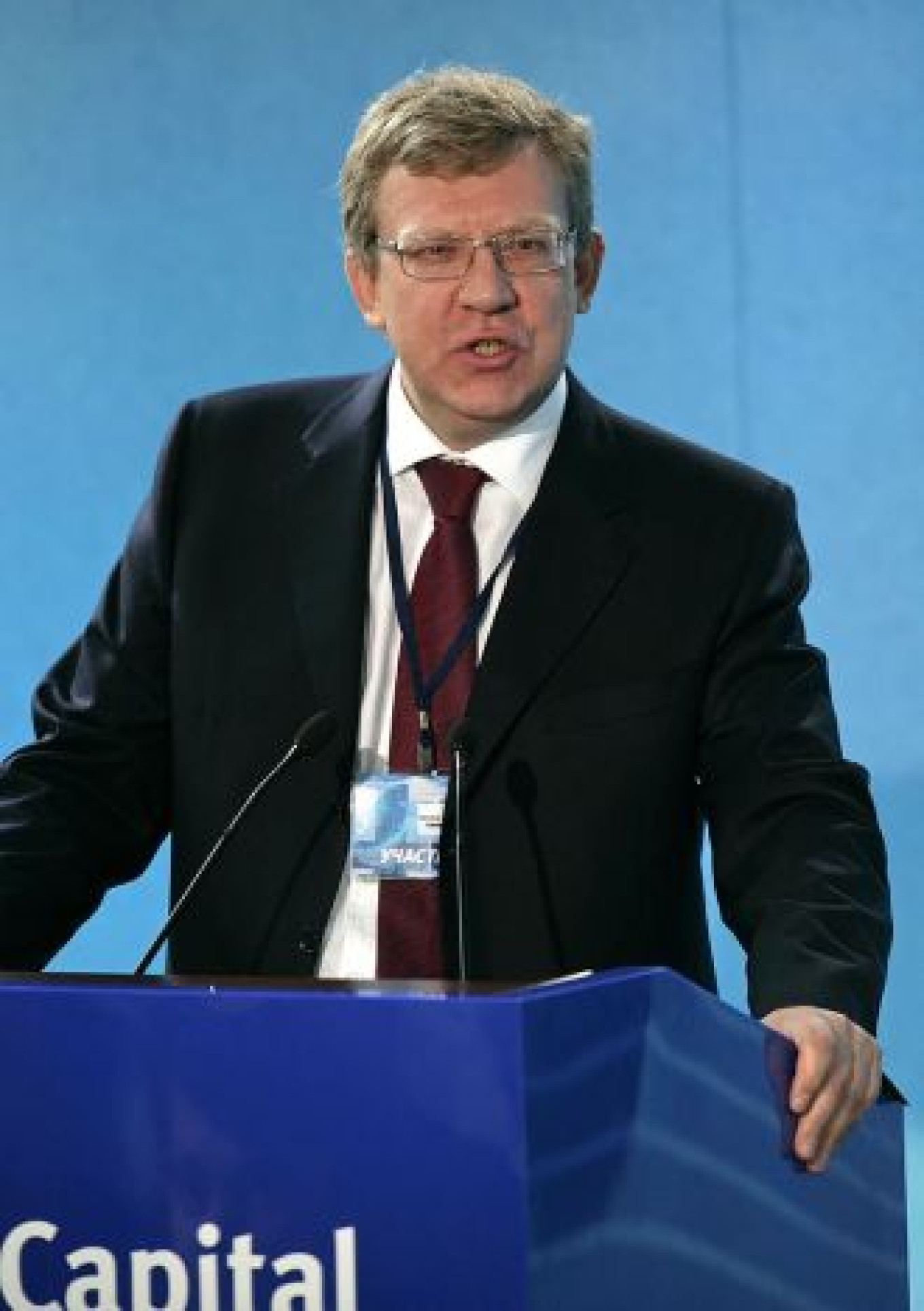 Putin Can't Blame Global Ills for Economic Crunch