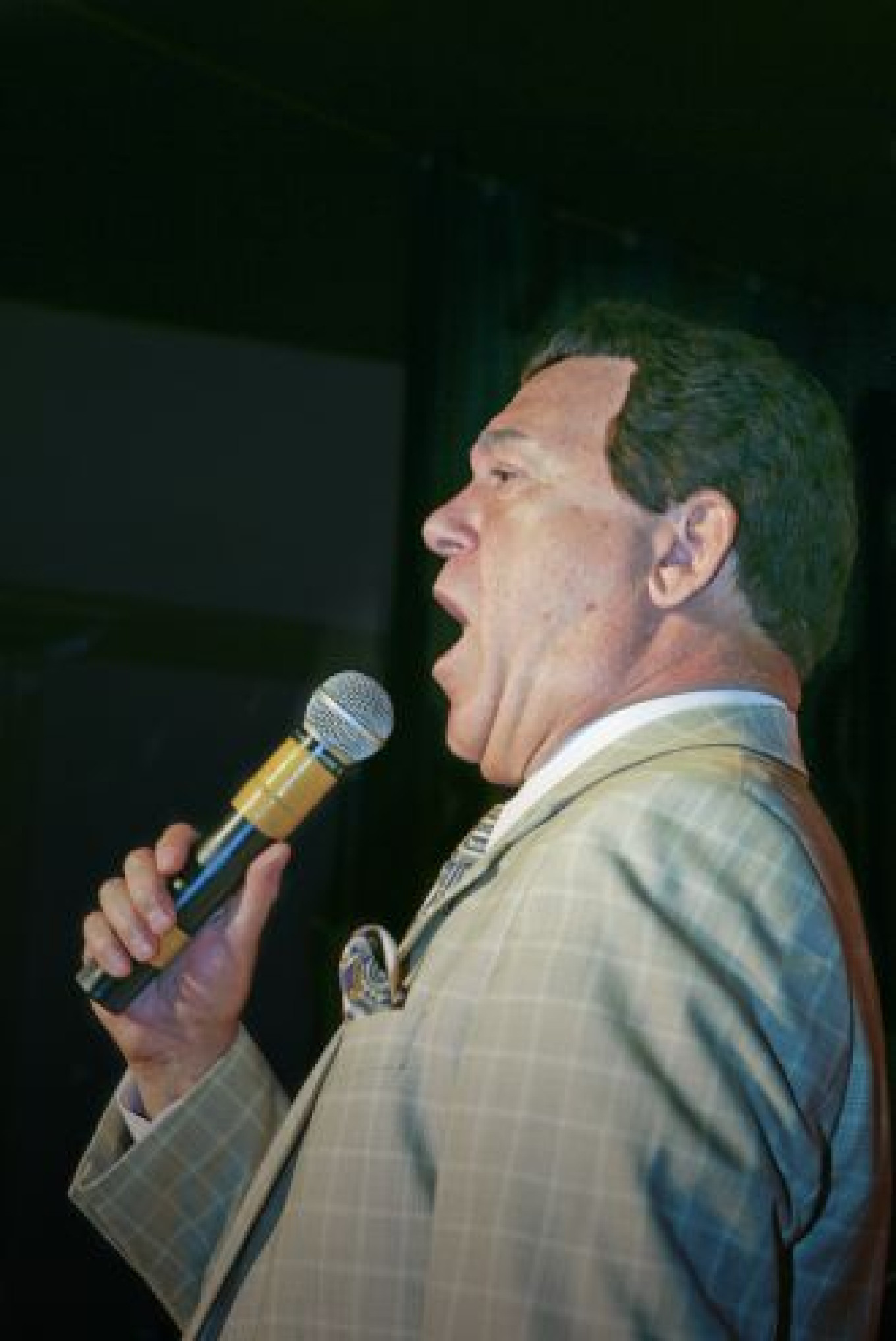 Kobzon Ready to Take One Last Crack at U.S.