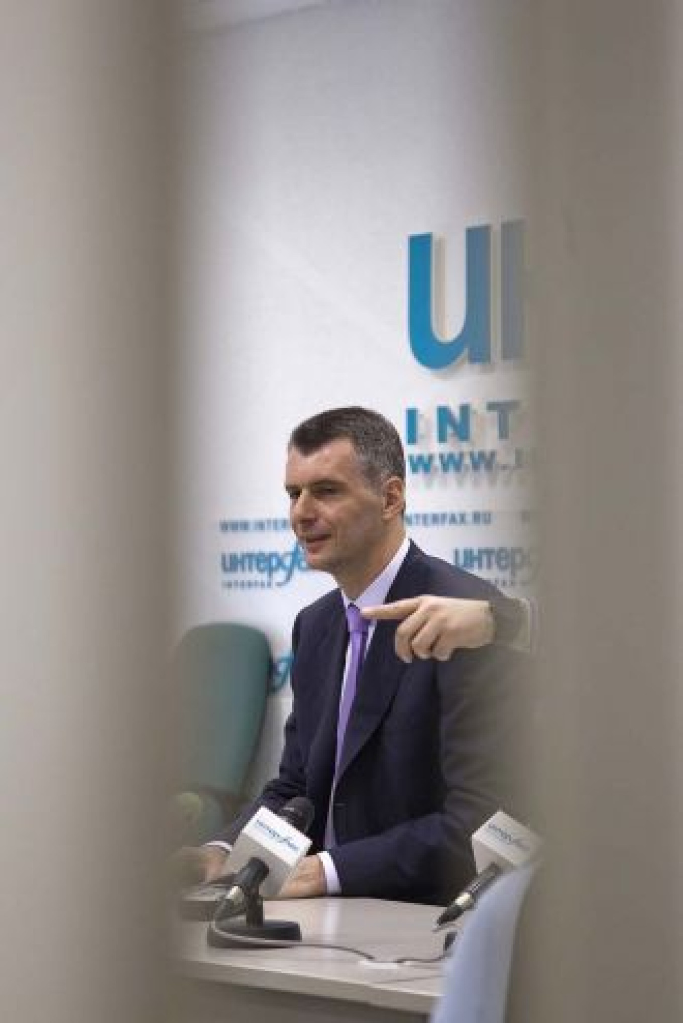 Prokhorov to Skip Mayoral Election