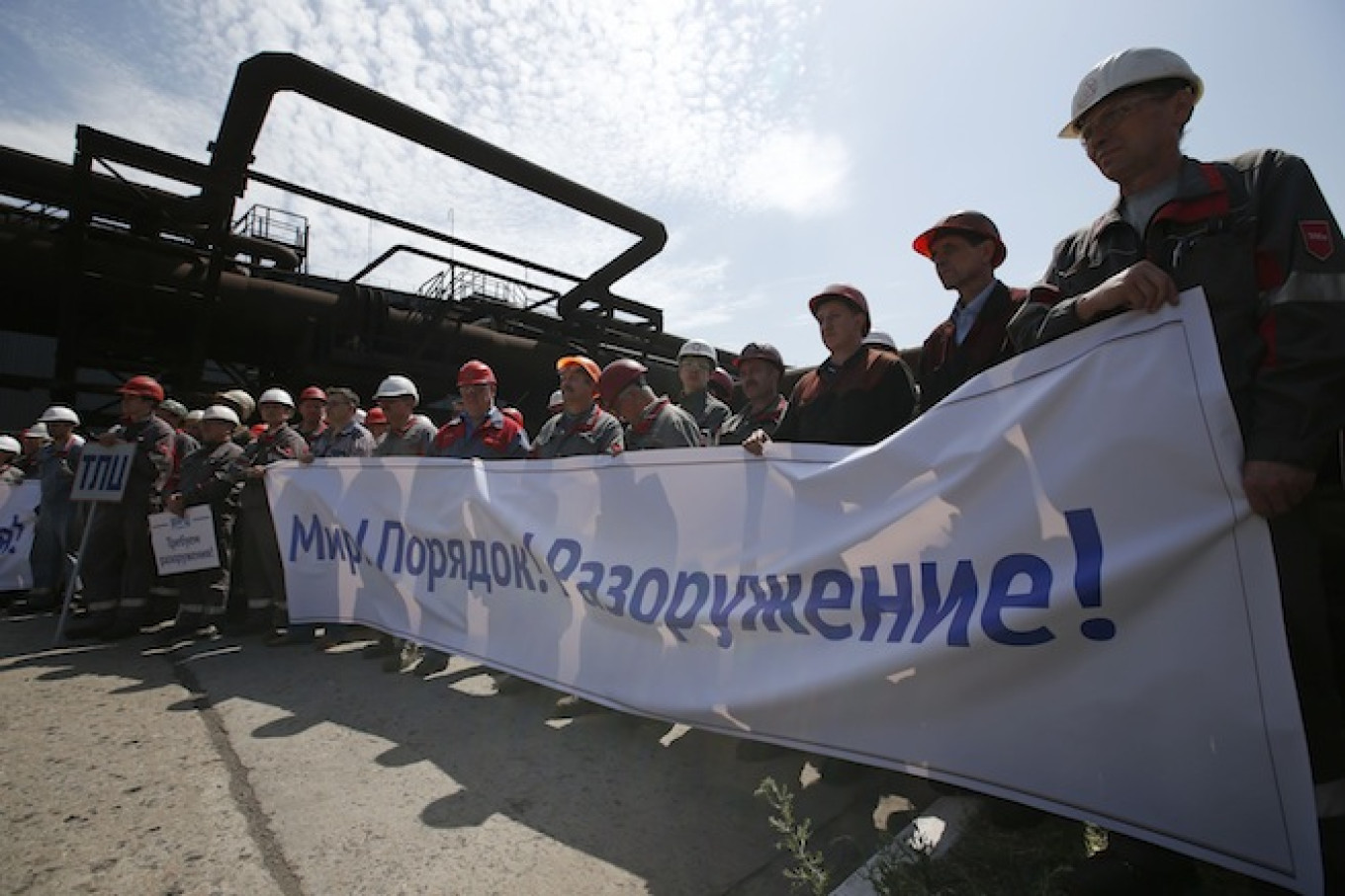 UN Human Rights Chief Describes 'Climate of Fear' in East Ukraine