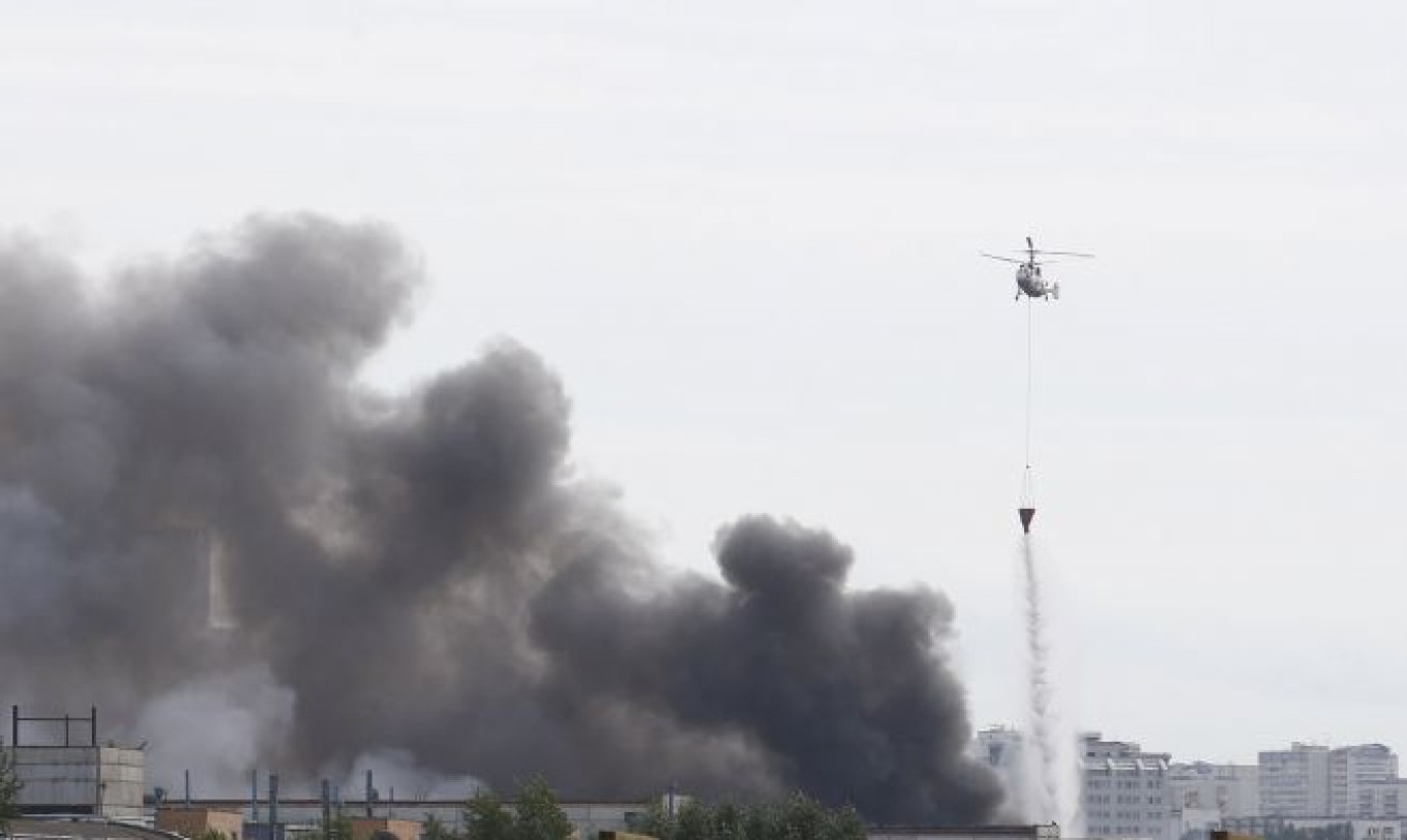 Major Fire Put Out at Historic Moscow Factory