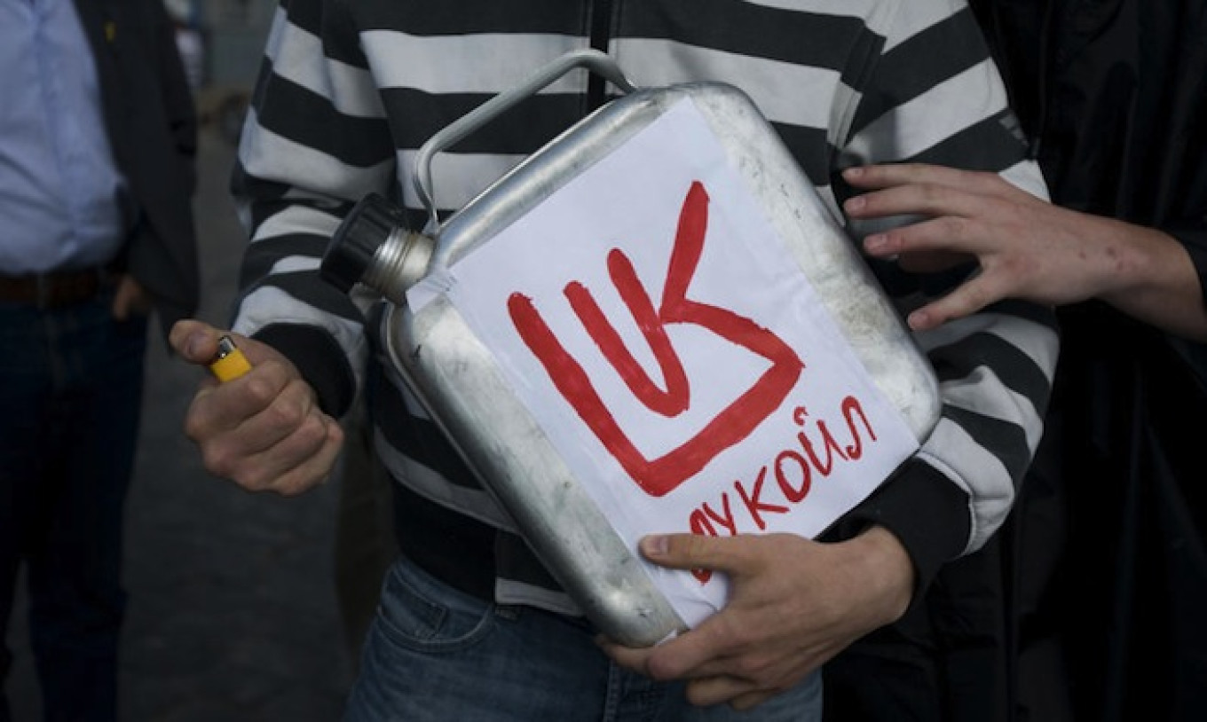 Ukraine Crisis Could See LUKoil Lose Financing