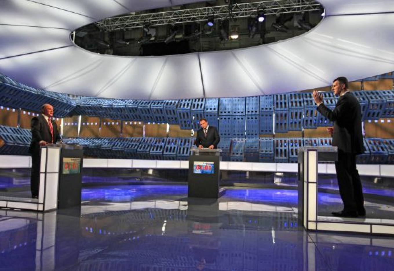 Campaign Begins With Testy Debate