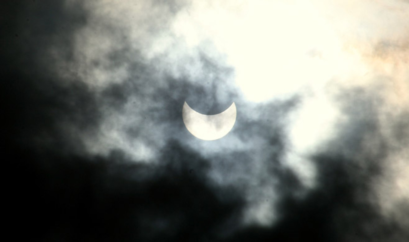 Rare Solar Eclipse Visible Over Moscow on Friday