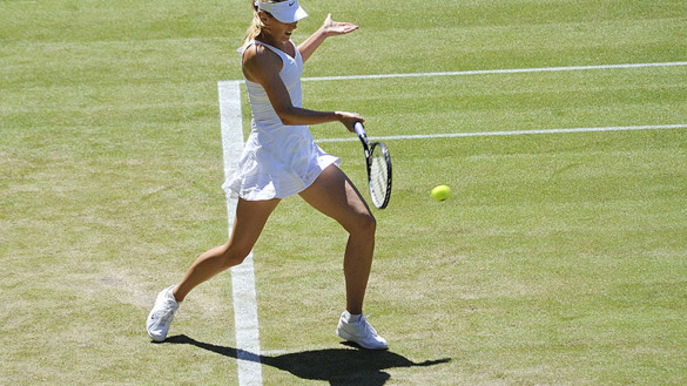 Sharapova Leads Forbes List for 9th Year