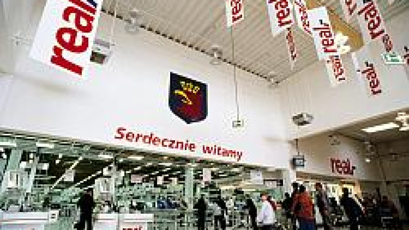 Retail Giant Opens First Hypermarket