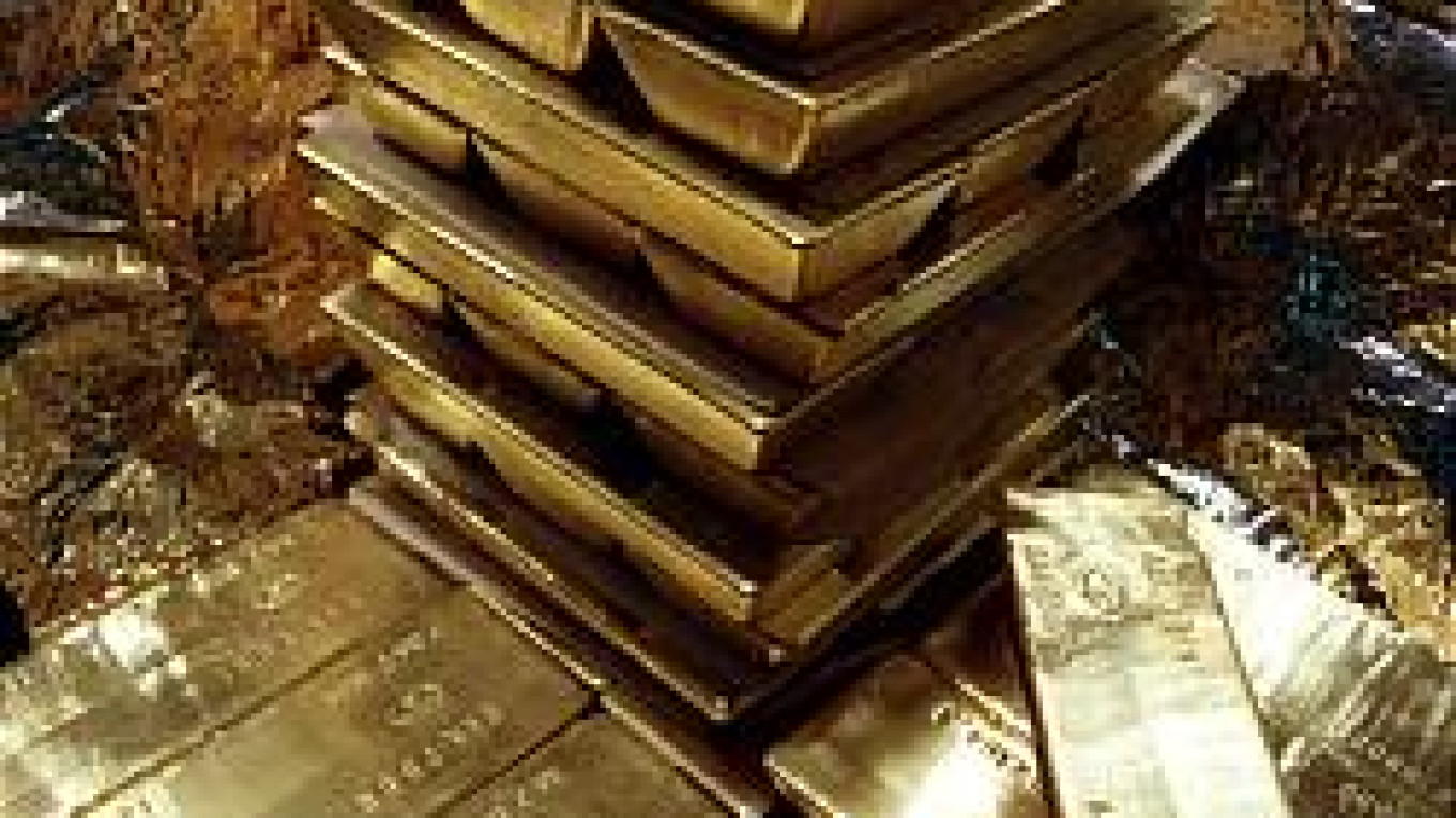 Battle for Russian Gold Draws Western Miners