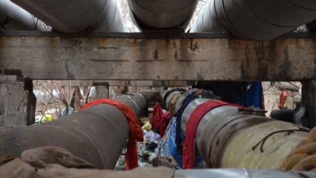 Moscow's Homeless, Under the Pipes in Kapotnya
